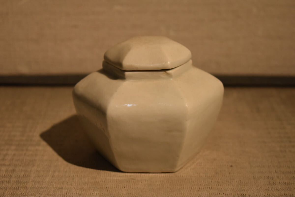 Yahoo!オークション - 【GE】R453【コレクター所蔵品】白磁蓋壺/日本美...