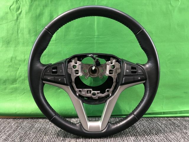 Yahoo!オークション - ソリオ 5AA-MA37S ステアリングホイール