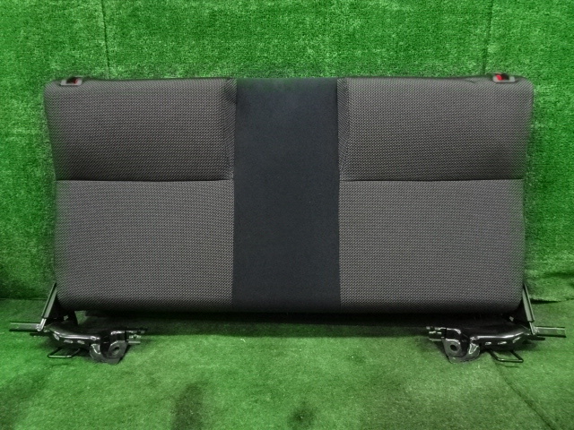 Yahoo!オークション - トヨタ 86 GT・ZN6 H24年式・リアシート・背面・...