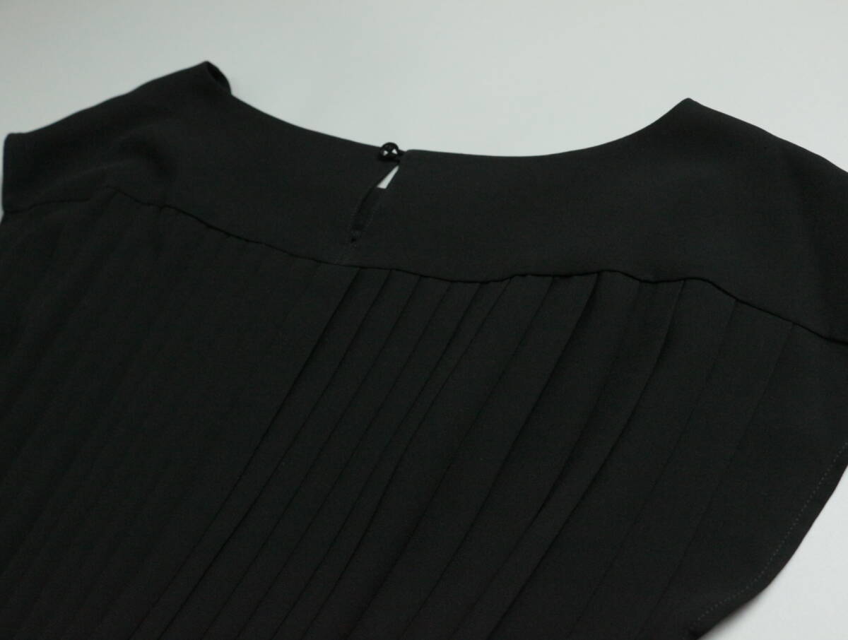 Yahoo!オークション - Z434/自由区/オンワード樫山/日本製/プリーツワ...