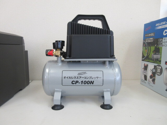 Yahoo!オークション - e009 NAKATOMI オイルレスエアーコンプレッサー ...