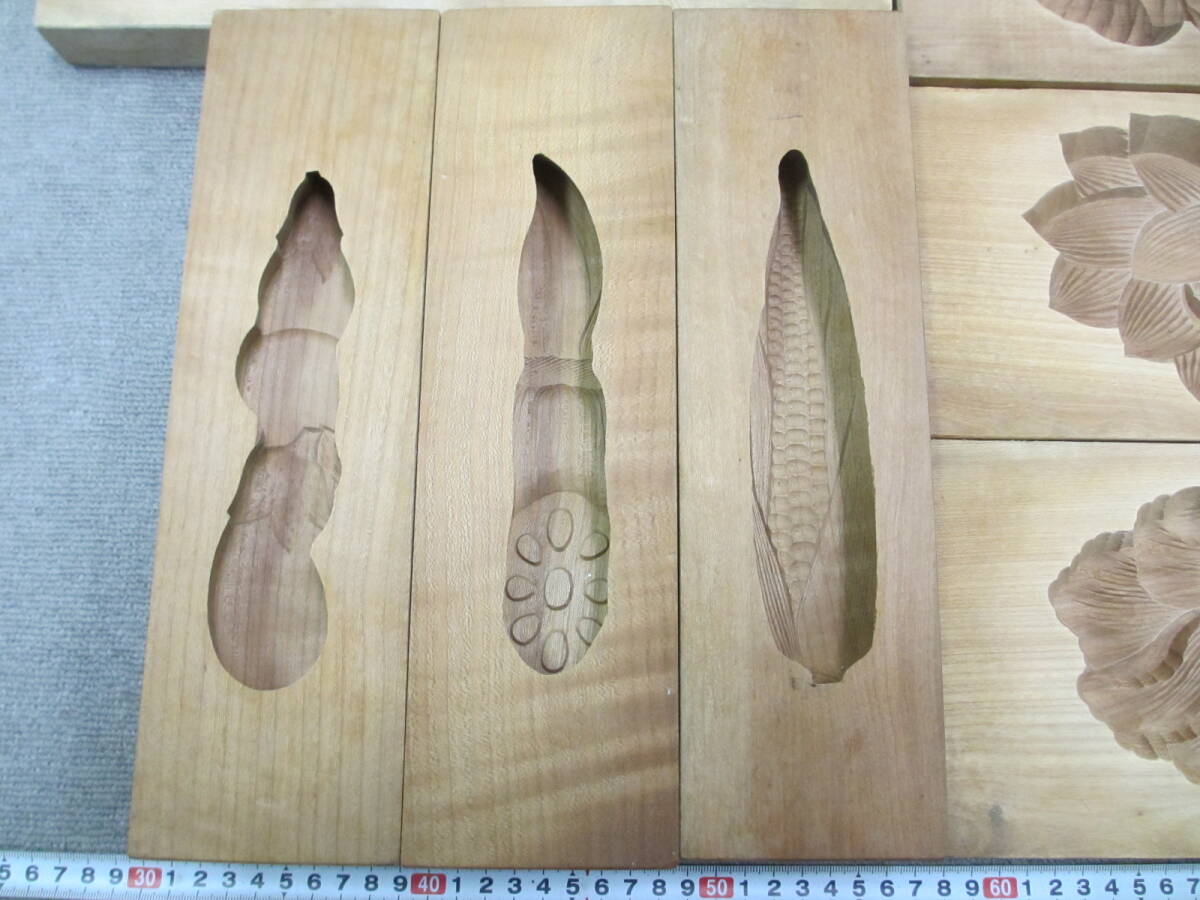 Yahoo!オークション - K197【5-18】 和菓子 落雁 木製 菓子型 まとめて...