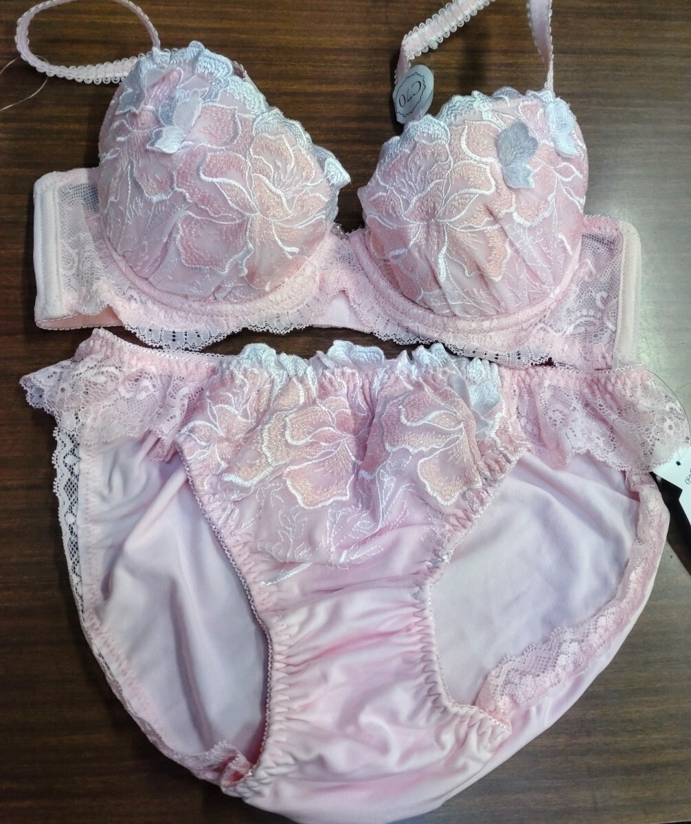 Yahoo!オークション - ブラジャーC70セット