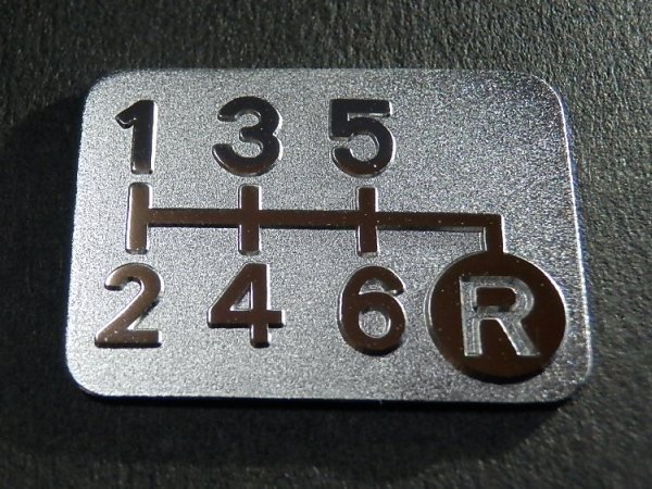 Yahoo!オークション - Tuningfan メッキ 6MT シフトパターン プレート ...