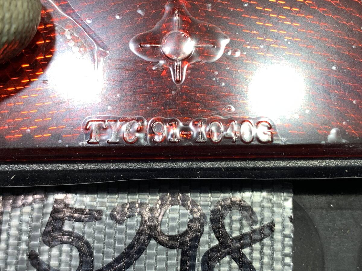 Yahoo!オークション - 未使用品 TYC リフレクター 反射板 2枚セット 91...