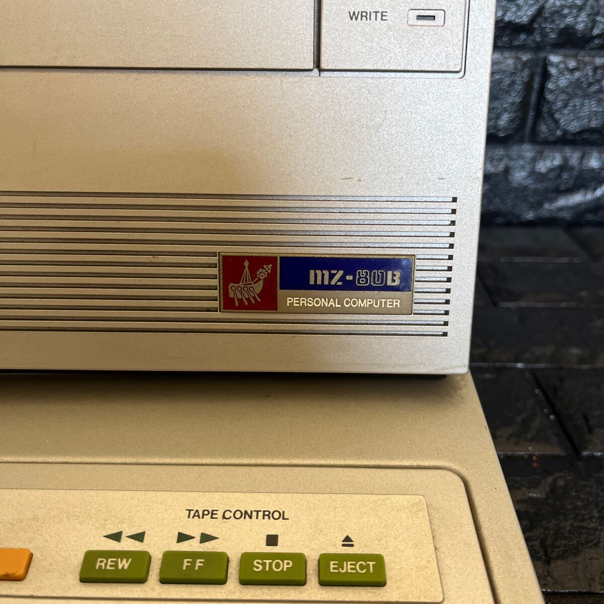 Yahoo!オークション - SHARP PERSONAL COMPUTER MZ-80B ガイドブック ...