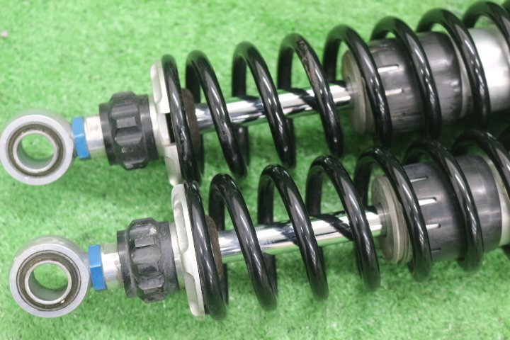 Yahoo!オークション - 47461/O CB1100.（SC65）2010- オーリンズ リア...