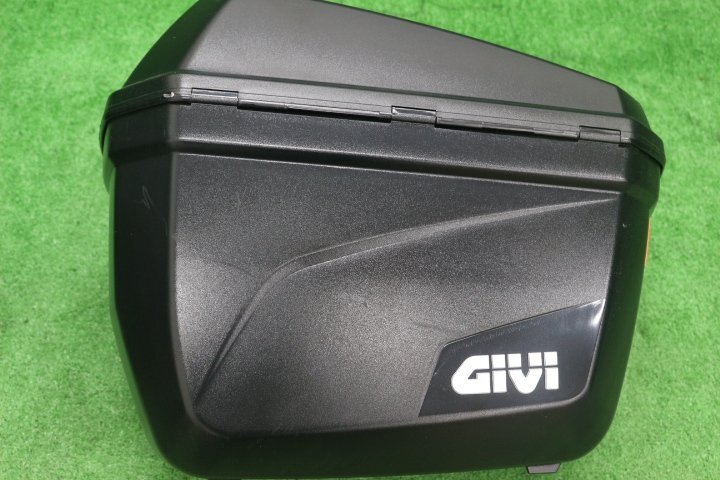 Yahoo!オークション - 47427/T GIVI サイドケース E22 パニアケース