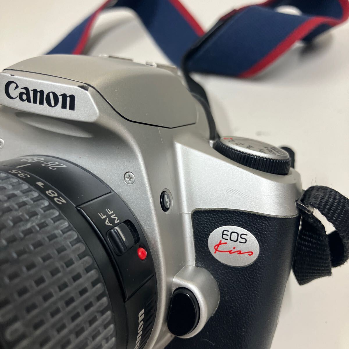 Yahoo!オークション - A2505-3093 Canon キャノン EOS Kiss デジタル一...