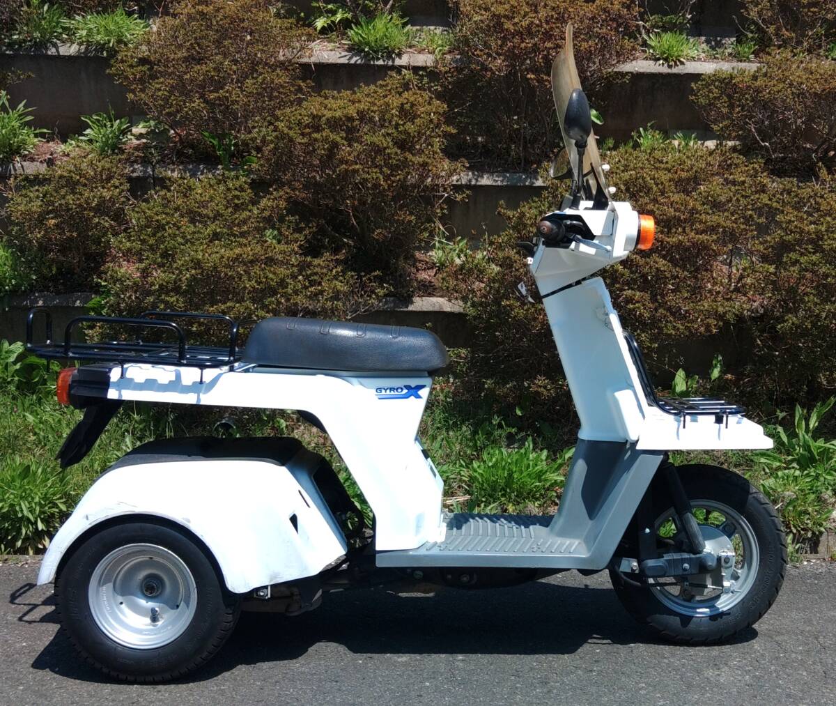 Yahoo!オークション - ジャイロX ミニカー仕様 Fi (No.2370)