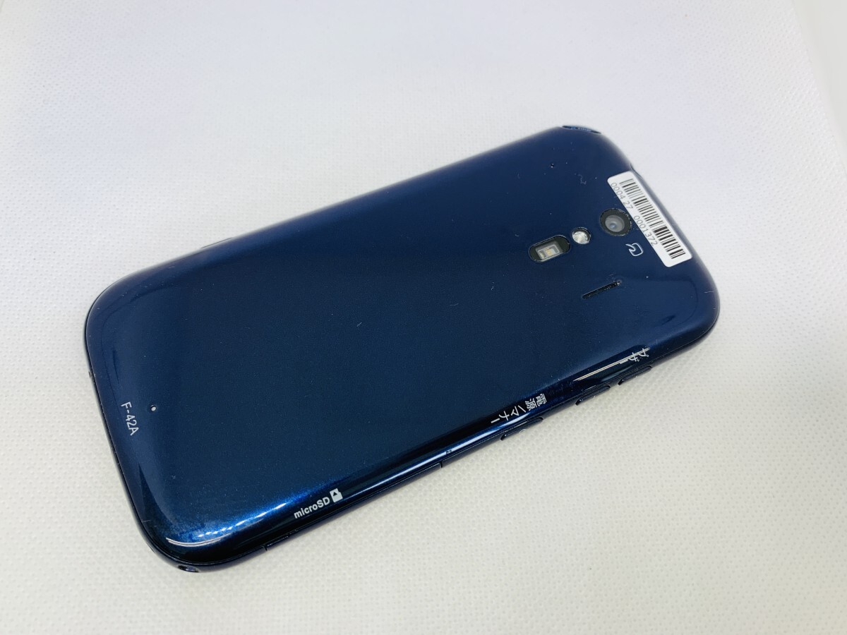 Yahoo!オークション - 送料無料 docomo F-42A ブルー 0004270001372 S...