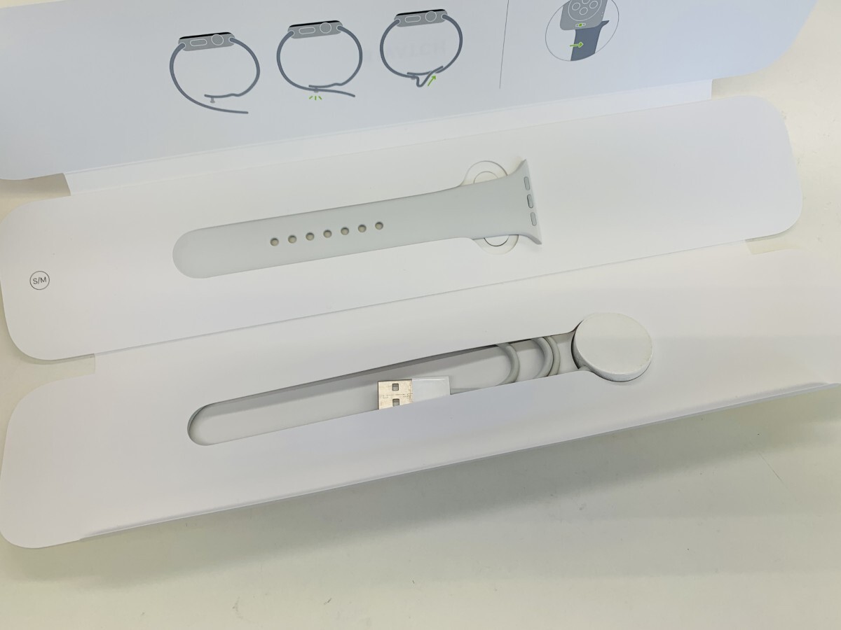 Yahoo!オークション - 送料無料 A1859 Apple Watch Series 3 (GPS) 42...