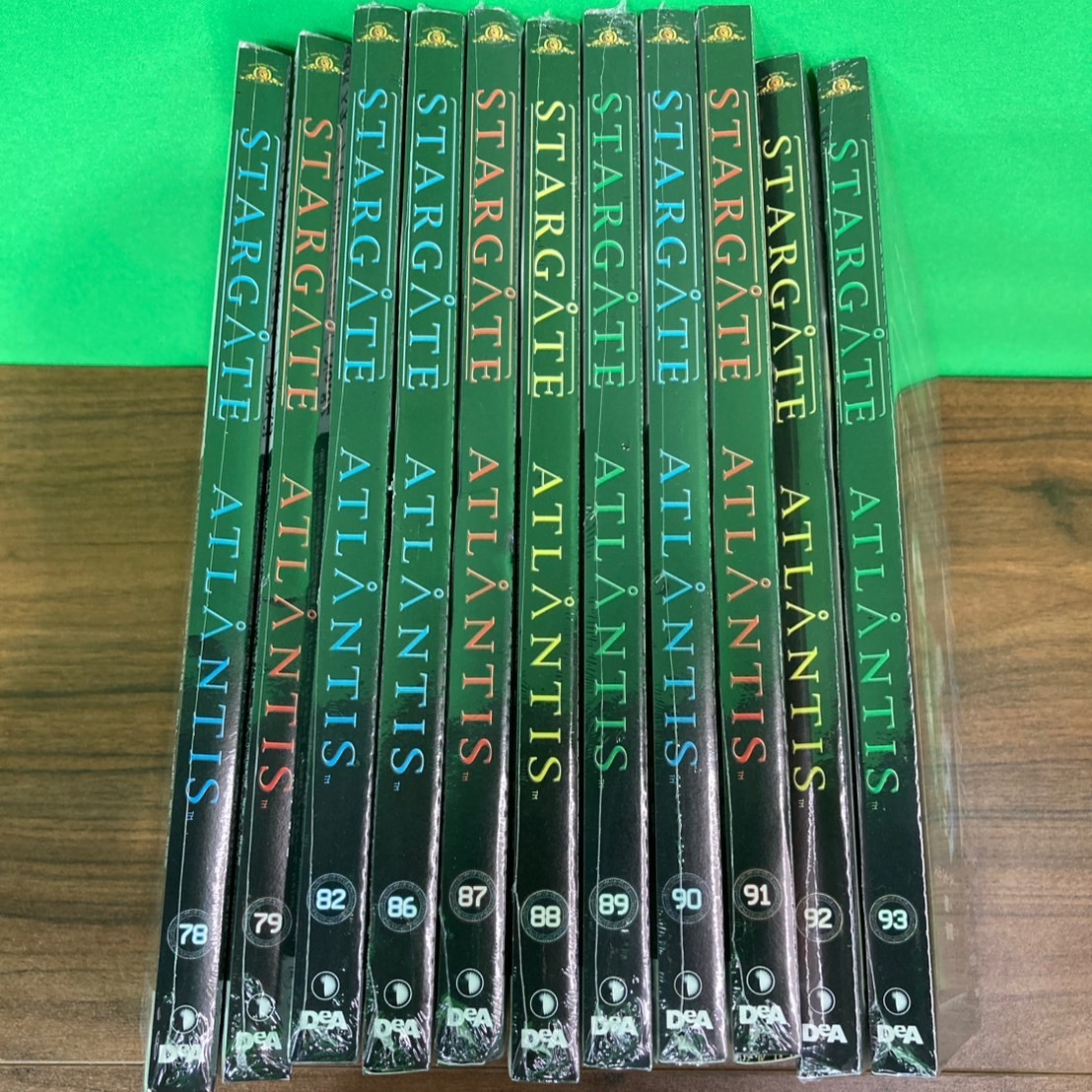 Yahoo!オークション - 【e25050098】 DeAGOSTINI スターゲイト STARGAT...