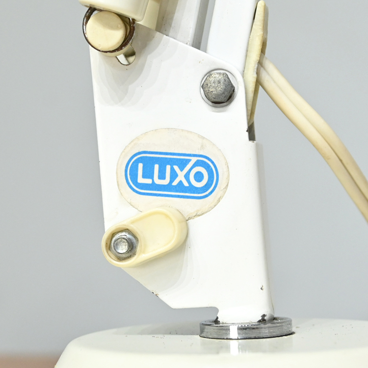 Yahoo!オークション - ノルウェー Luxo デスクライト 70年代ヴィンテー...