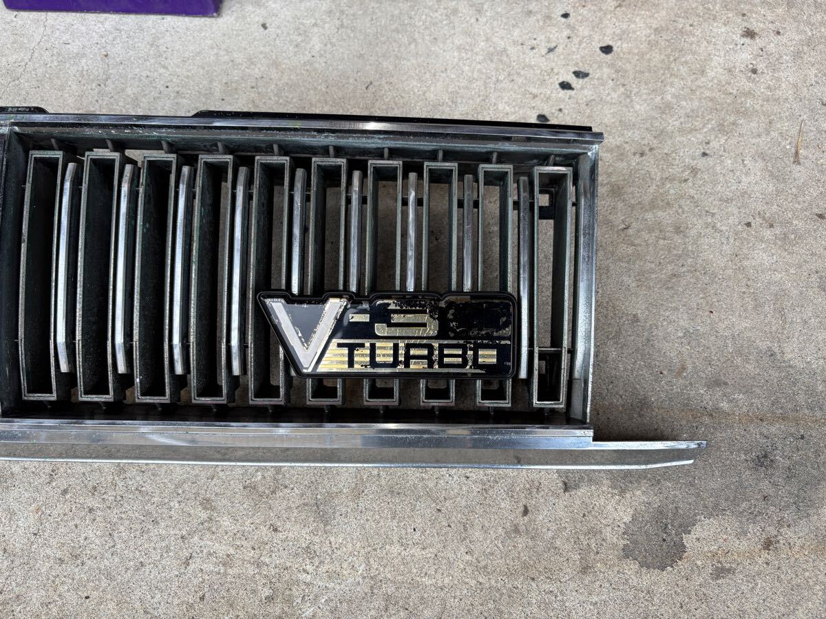 Yahoo!オークション - Y30 セドリック グロリア グリルエンブレム V30 ...