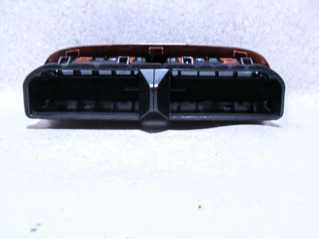 Yahoo!オークション - Q52190 HY33 セドリック ブロアム ベンチレ-タ-