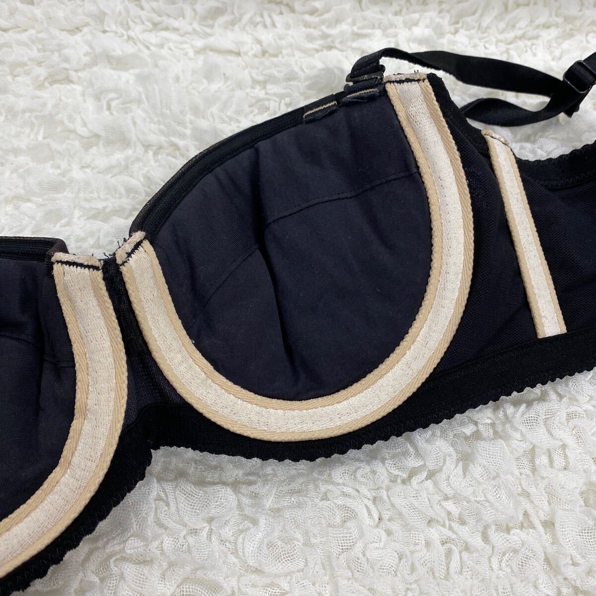 Yahoo!オークション - マルコ 補正下着 ブラジャー カーヴィシャス B75...