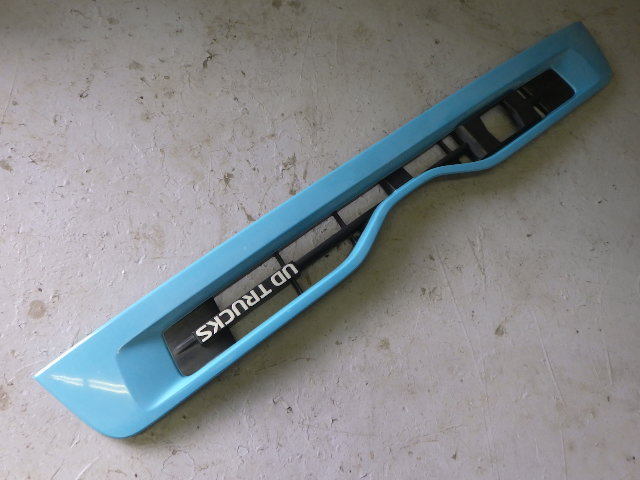 Yahoo!オークション - r21205-27-3 日産 UD トラックス クオン ラジエ...