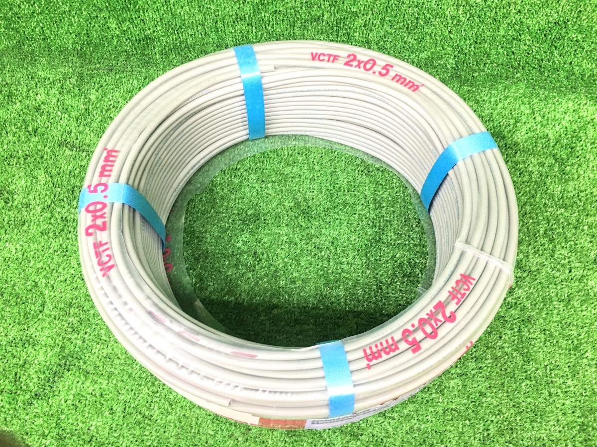 Yahoo!オークション - 未使用品 住電 VCTF 2×0.5mm 黒白 100m 2025年...