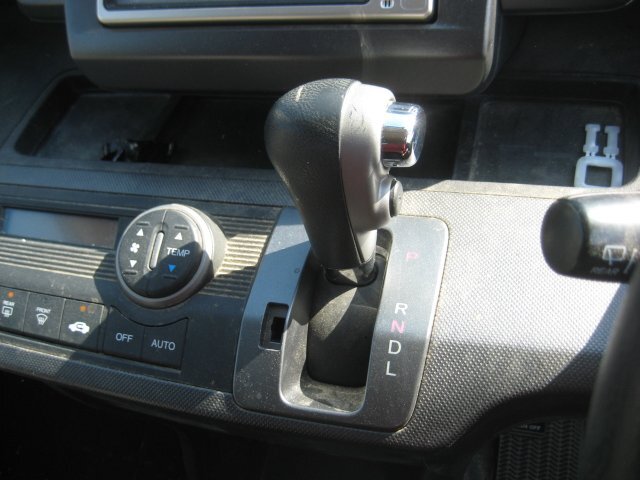 Yahoo!オークション - 【71327-24170】GB3 フリード シフトノブ シフト...