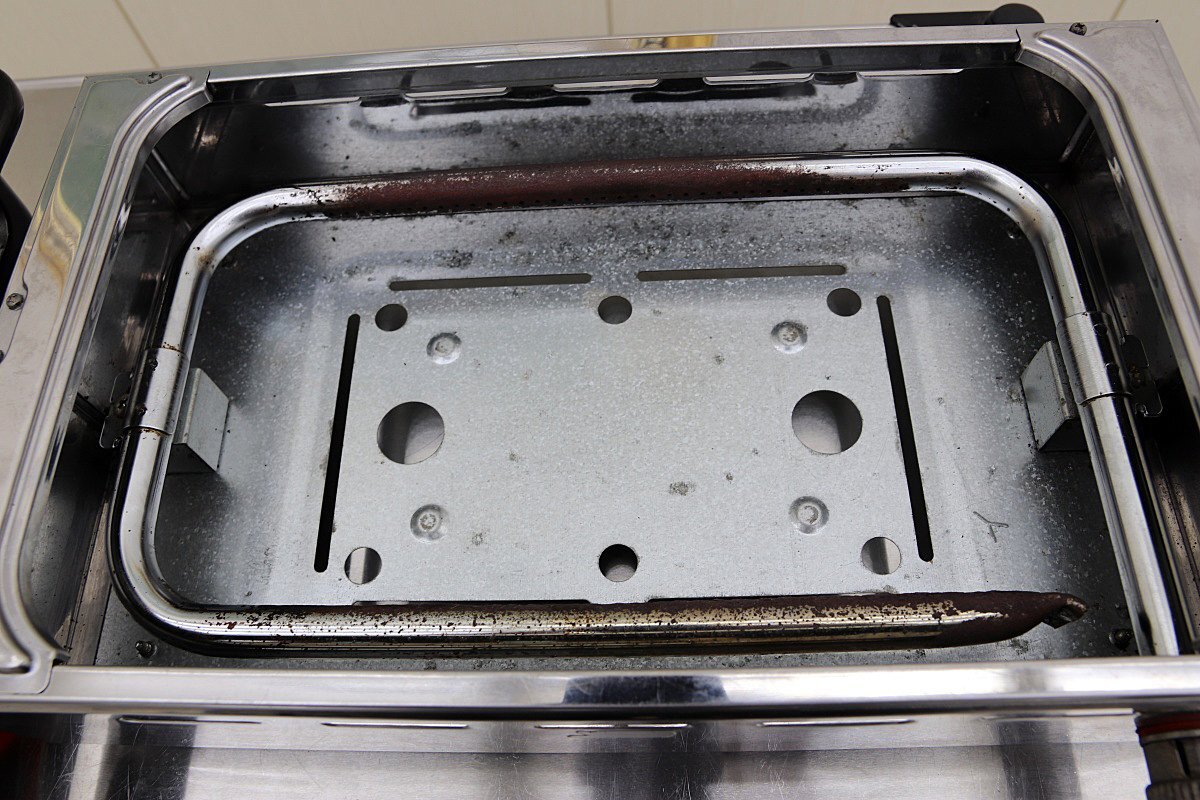 Yahoo!オークション - 送料無料 22年製 山岡金属 LPプロパンガス 卓上 ...