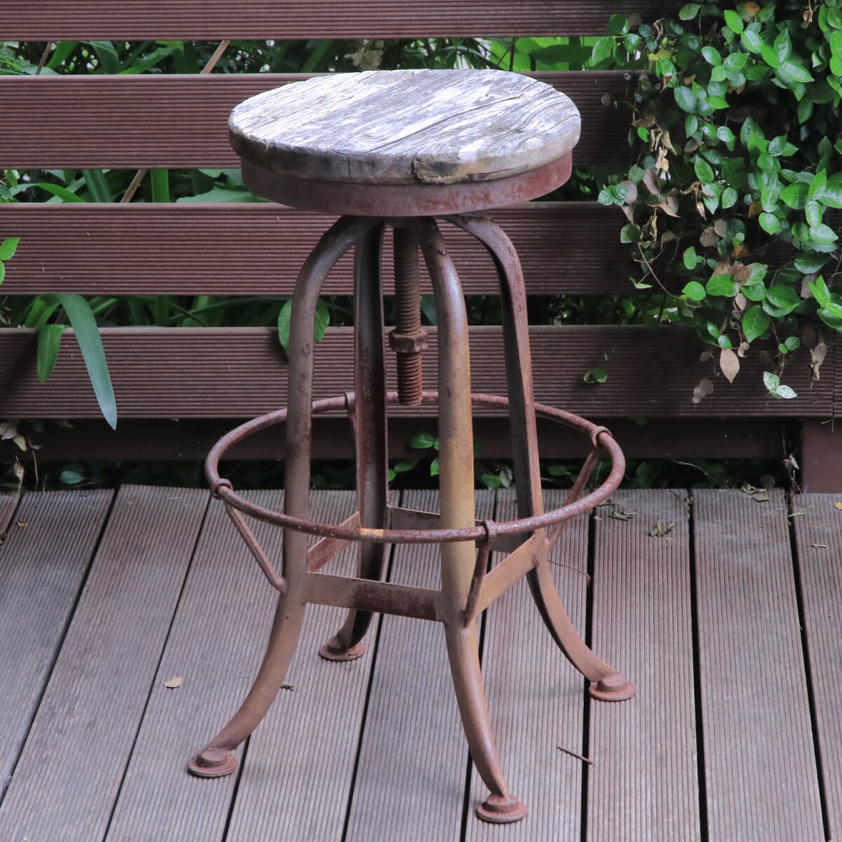 Yahoo!オークション - あ//Q0090 レトロ アイアン丸チェア カウンター...