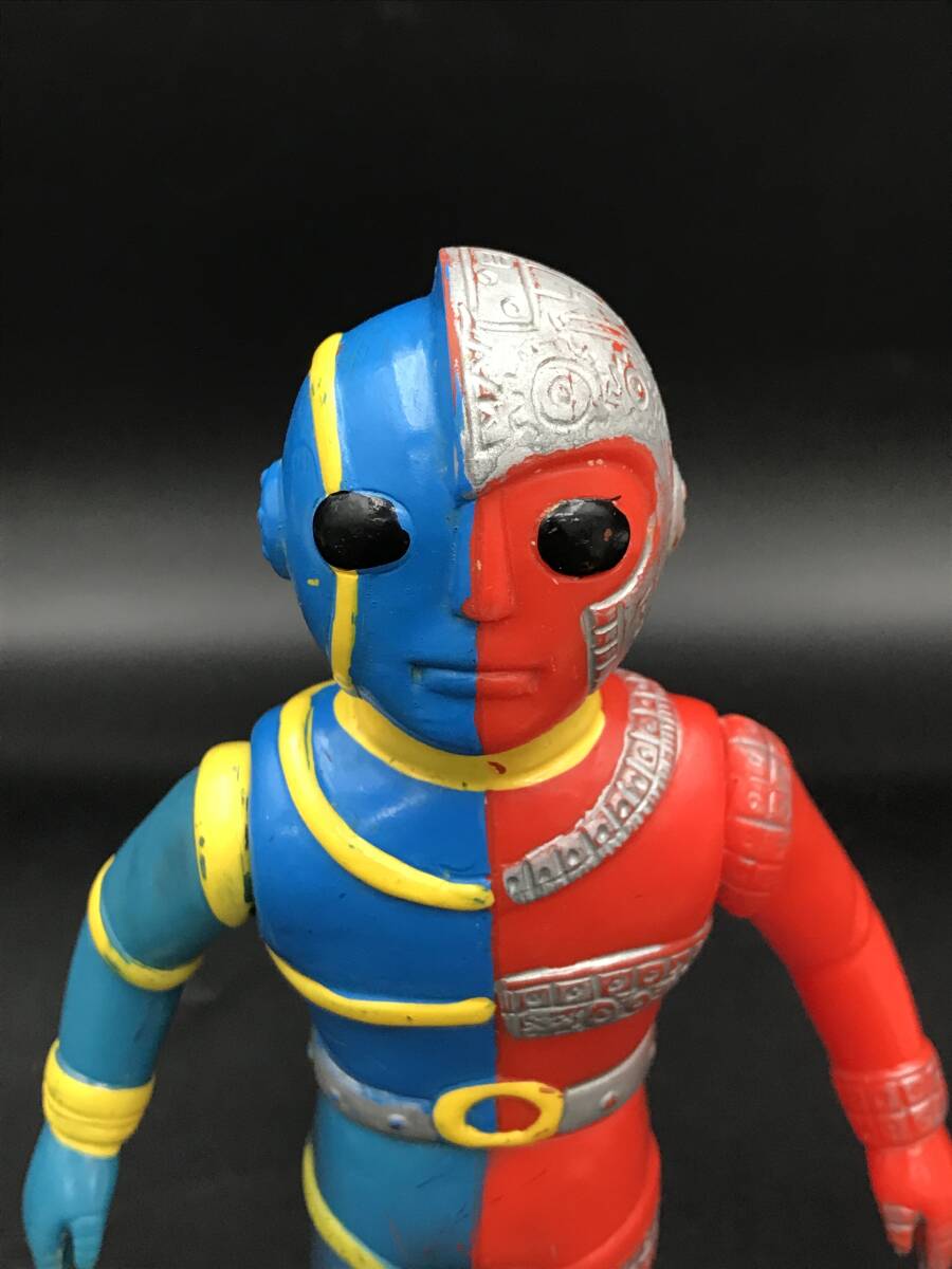 Yahoo!オークション - 0520-05 タカトク 人造人間キカイダー ソフビ フ...