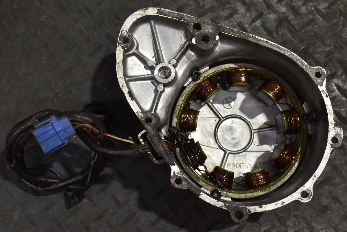 Yahoo!オークション - K1115 当時物 純正 Z1 KZ900 ダイナモカバー 018...