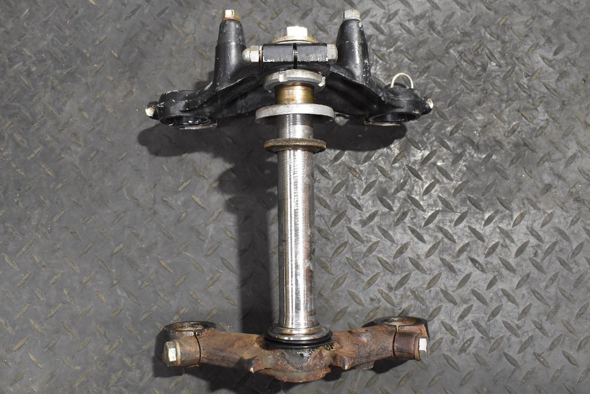 Yahoo!オークション - K1115 当時物 純正 Z1 ステムトップブリッジ 018...