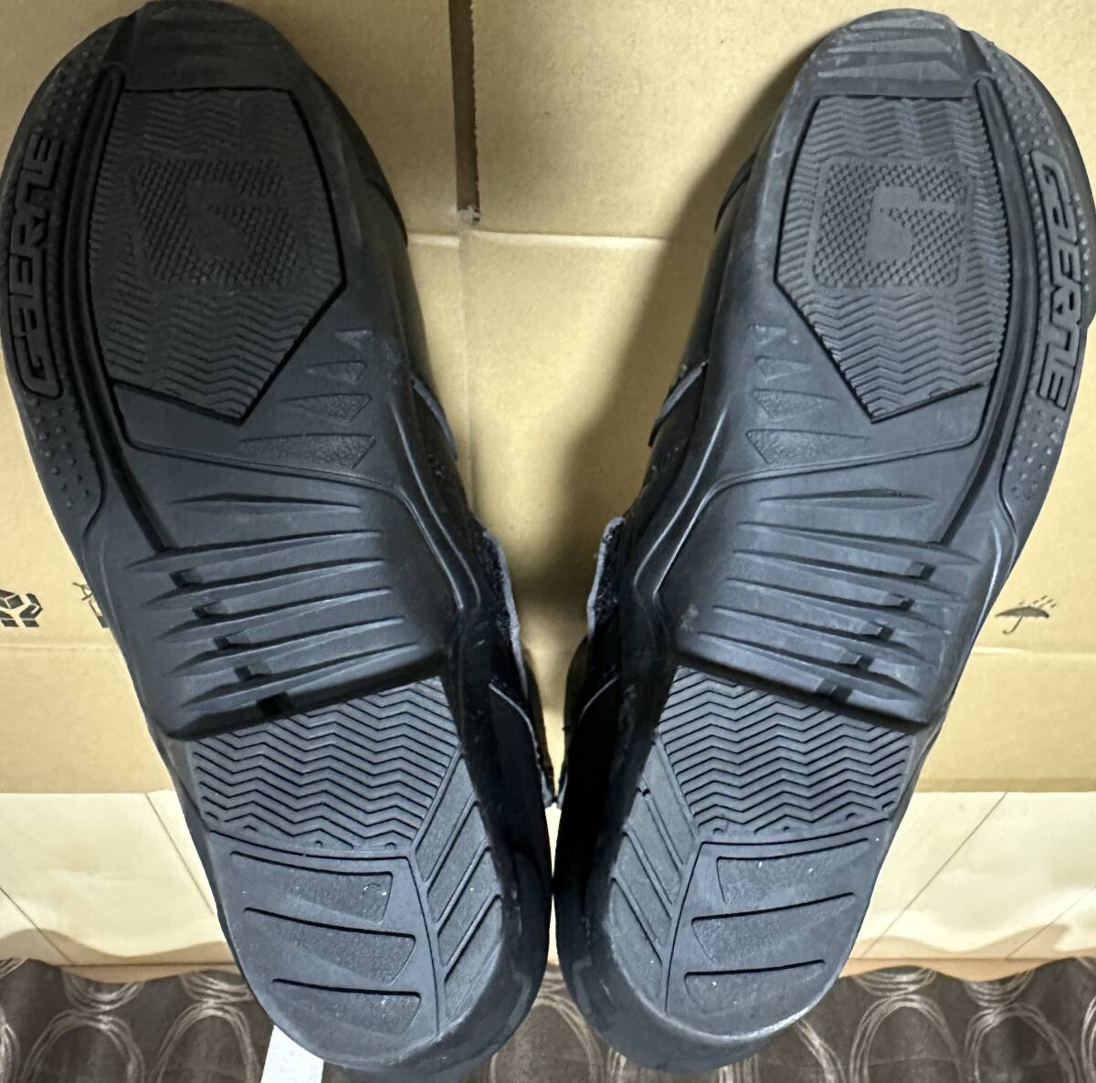 Yahoo!オークション - ガエルネ GAERNE G-RT バイクブーツ 26.5cm(26.0...