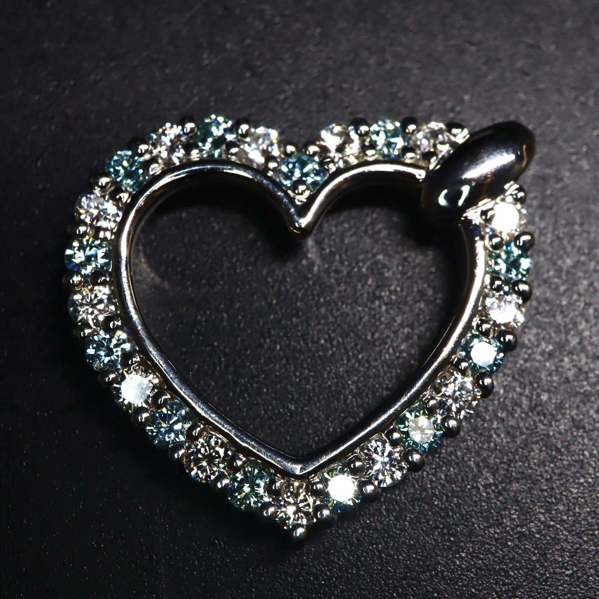 Yahoo!オークション - 0.61ct Pt900 天然ダイヤモンドトップ J 約6.2g ...