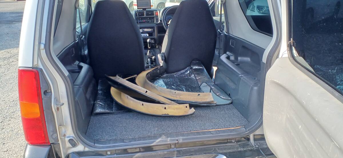 Yahoo!オークション - 【個人出品】ジムニー4型 JB23W MT 車検あり現状...