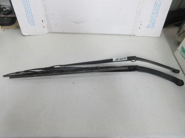 Yahoo!オークション - 日産 TEANA ティアナ J31 H16年 ワイパーアーム...