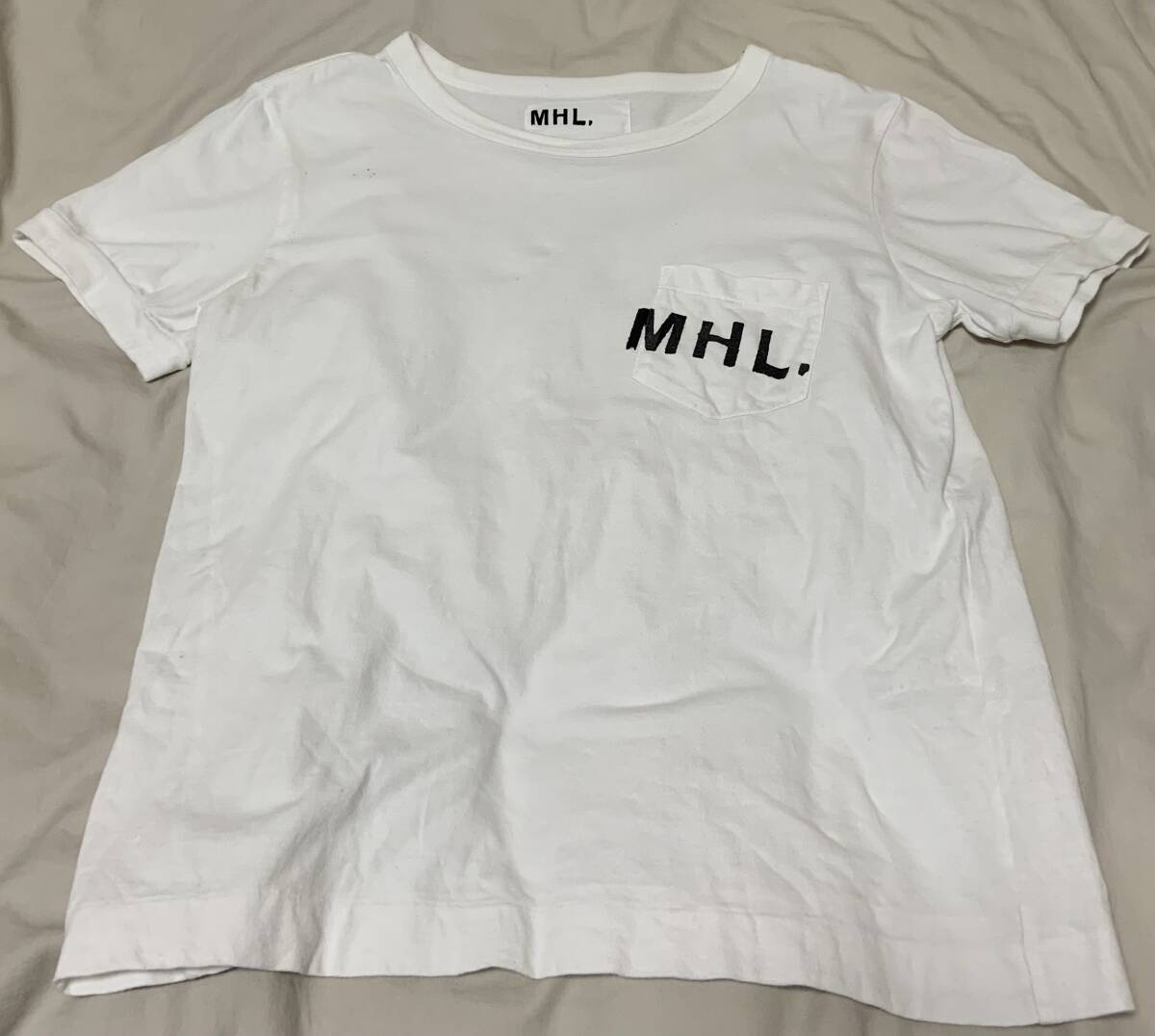 Yahoo!オークション - MHL MARGARET HOWELL 定番 ロゴ・プリント 胸ポ...