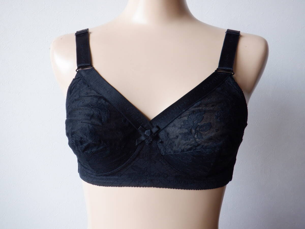 シャルレ FA022 高級補正下着 しっかり包むフルカップノンワイヤーブラ C70(Cカップ)｜売買されたオークション情報、yahooの商品情報をアーカイブ公開 - オークファン（aucfan ...