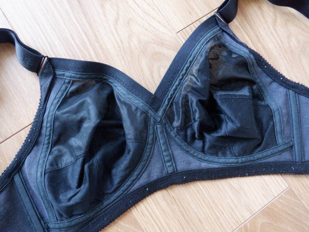 Yahoo!オークション - シャルレ FA022 高級補正下着 しっかり包むフル...