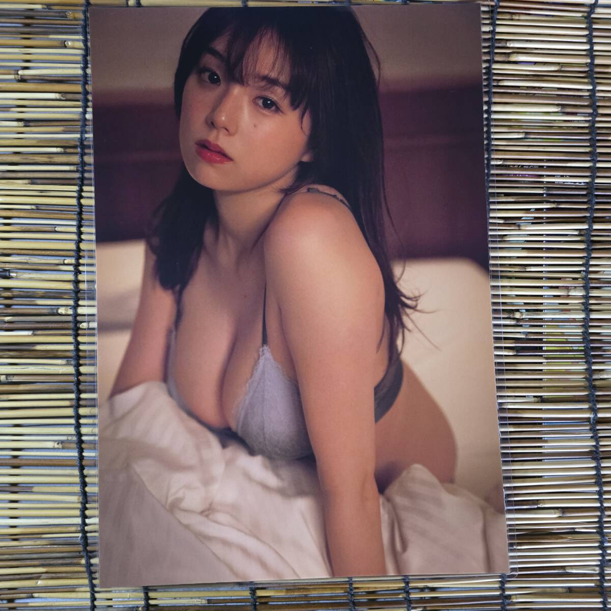 Yahoo!オークション - 【高品質厚手150μラミネート加工】篠崎愛 水...