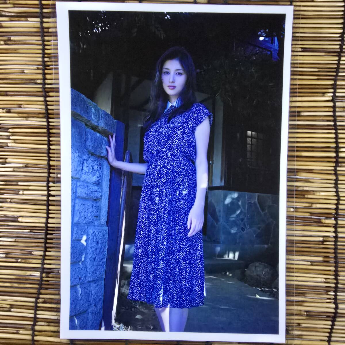 Yahoo!オークション - 【高品質厚手150μラミネート加工】橋本マナ...