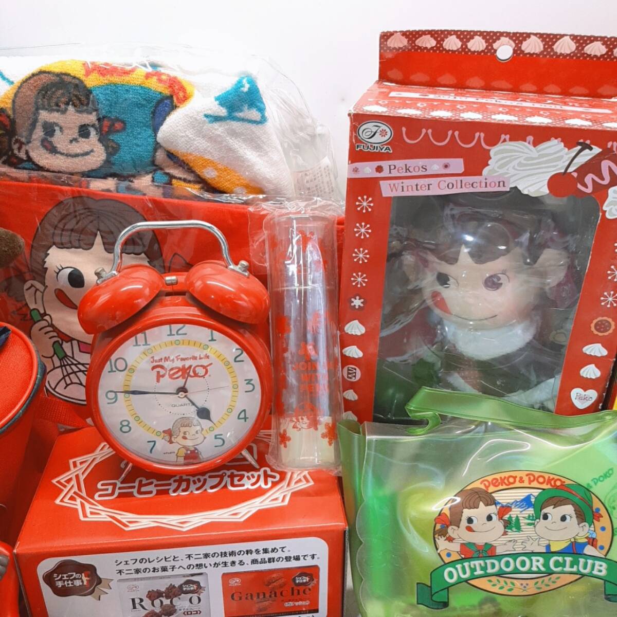 Yahoo!オークション - f226 ペコちゃん グッズ まとめ 大量 ぬいぐるみ...