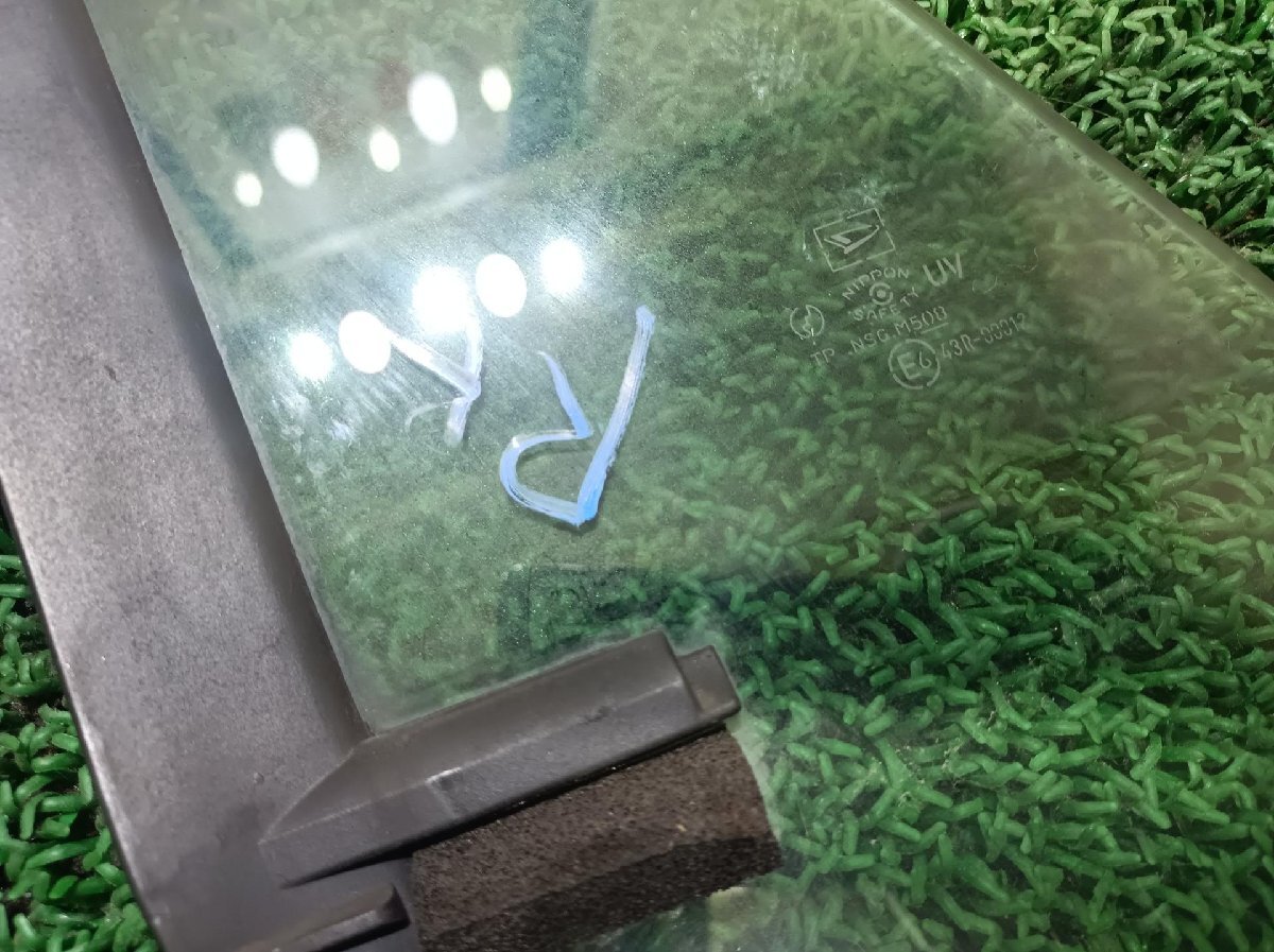 Yahoo!オークション - ダイハツ リアクォーターガラス 右 コペン LA-L8...