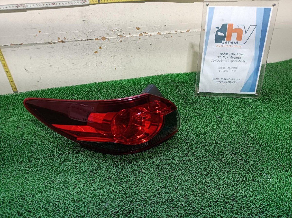 Yahoo!オークション - マツダ テールライト 左 アテンザ LDA-GJ2FW GJ2...
