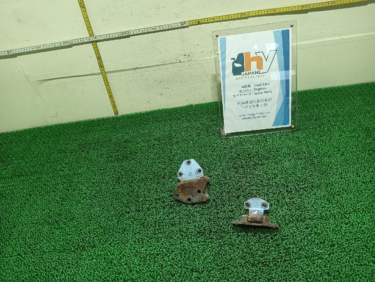 Yahoo!オークション - トヨタ 左 リアドアヒンジ クラウン MS60 #hyj N...