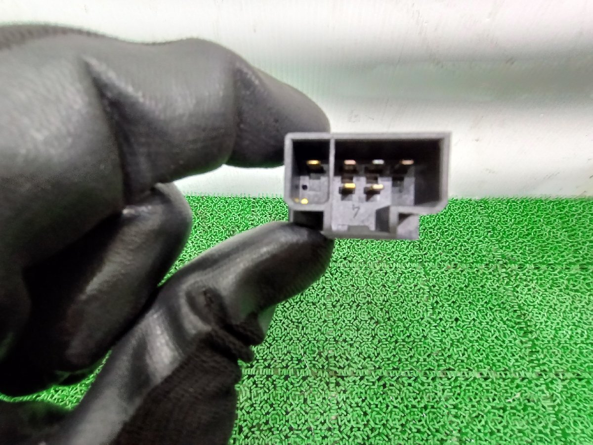 Yahoo!オークション - 全国送料無料 100507003 R 【H4 シーマ FGY32