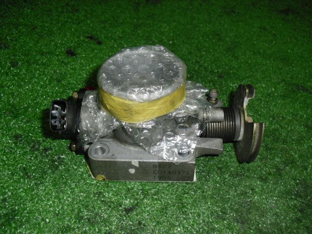 Yahoo!オークション - デミオ GF-DW5W スロットルボディ 22V 17951