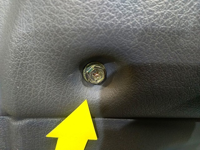 Yahoo!オークション - ハイエース KC-KZH138V 右フロントドア 1A5 7800...