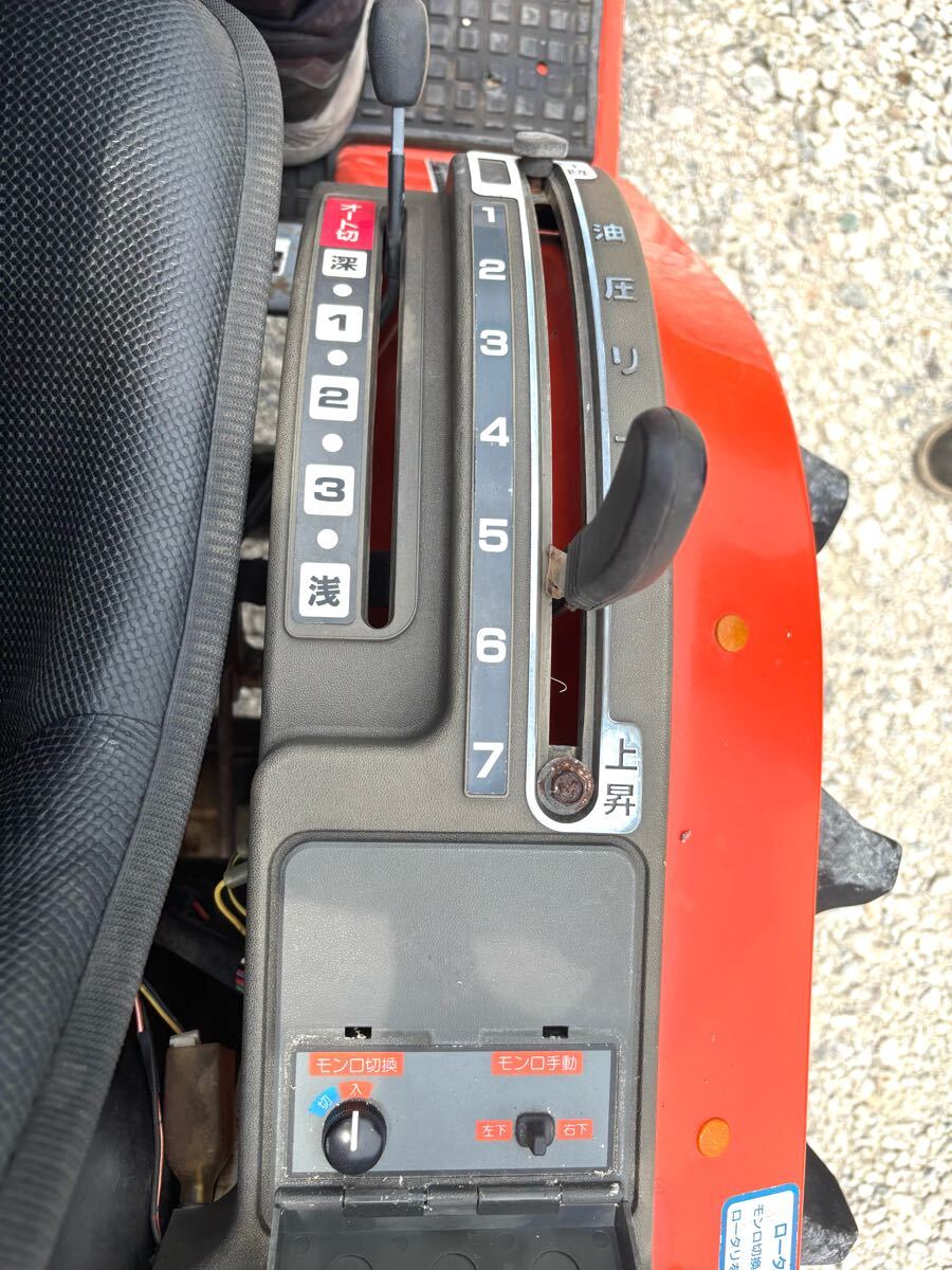 Yahoo!オークション - クボタ B52 トラクター アワー243時間 4WD 自...