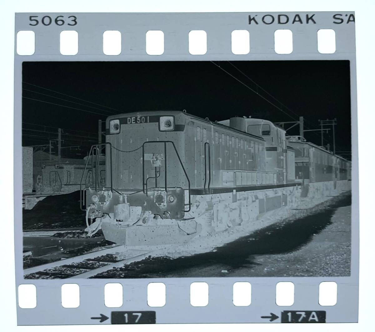 Yahoo!オークション - 35ミ白黒ネガ10枚 DF50・DE10・DE...