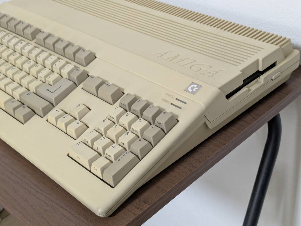 Yahoo!オークション - Commodore AMIGA 500