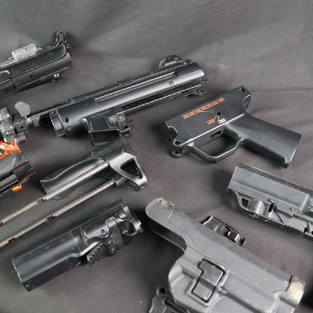 Yahoo!オークション - パーツ類 おまとめ 電動ガン 外装 パーツ MP5 M4...