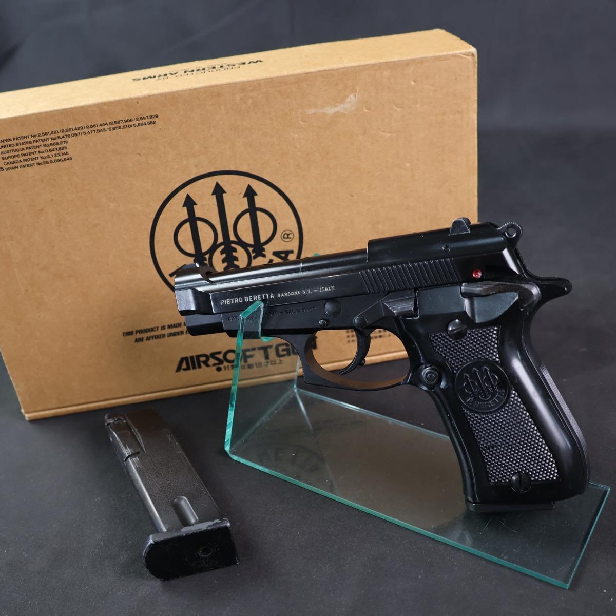 Yahoo!オークション - WESTERN ARMS WA ベレッタ M84 ガスガン ガスブ...